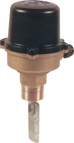 Реле протока NOVUM, 220 В, нар. резьба 1", для труб 1" - 8" (25 - 200 мм), до 240 В, 7 А, до 120°C, 10 бар, класс защиты IP 57