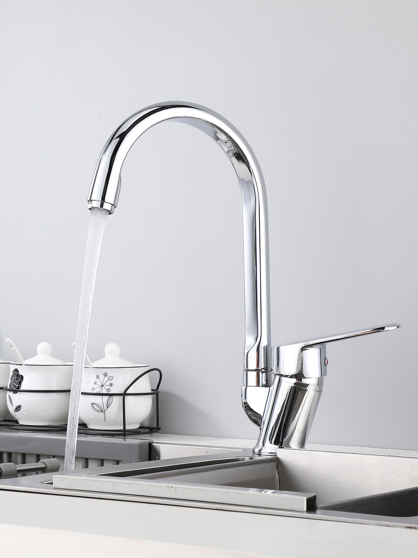 Смеситель для кухни с поворотным изливом Hansen H53023 цвет хром