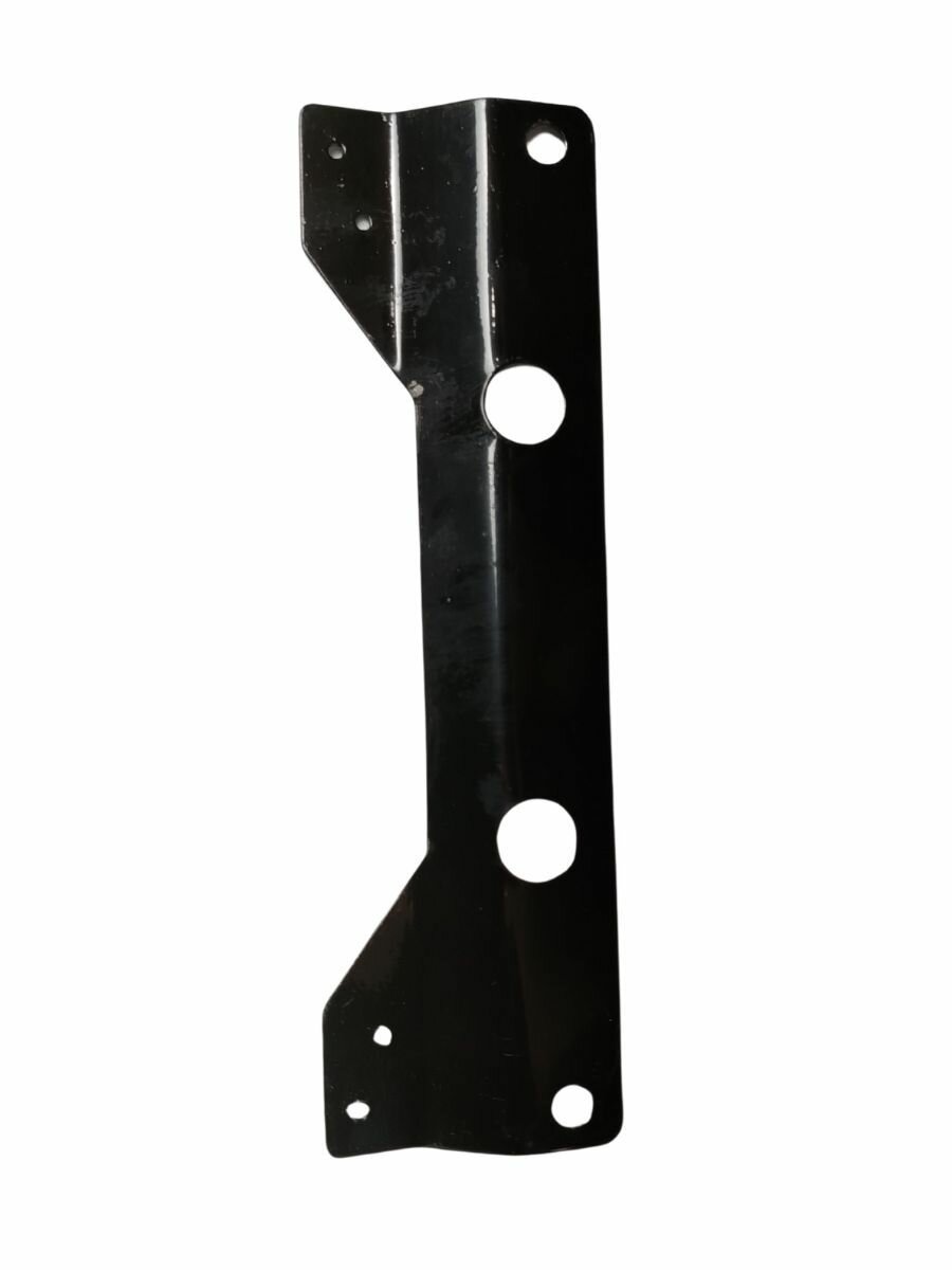 Кронштейн решетки радиатора 21218 Нива Урбан "успех"