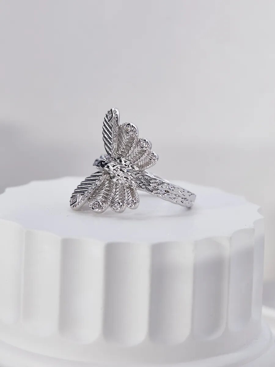 Кольцо, фианит, кристалл, кристаллы Swarovski, размер 19, серый, белый — фото 1