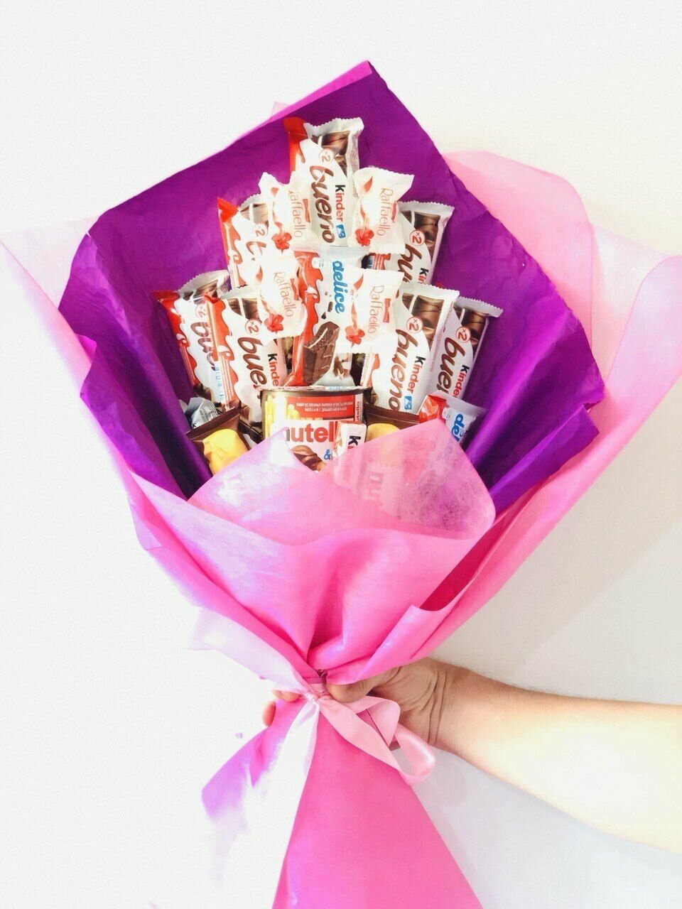 Сладкий букет из киндер шоколада