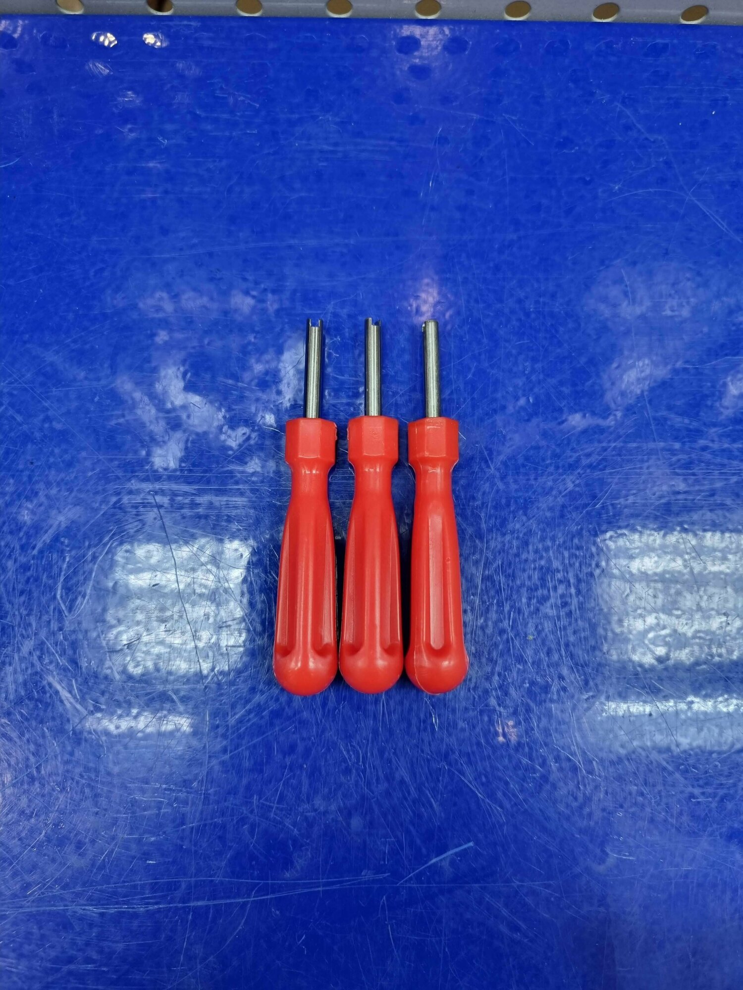 Отвертка короткая 3шт для снятия установки золотников ниппелей, экстрактор