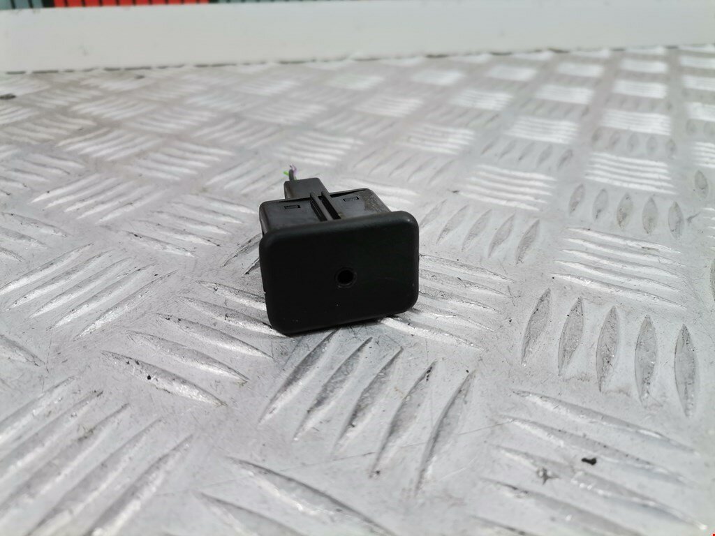 Разъем AUX / USB Opel Corsa D 25832461 арт. 2050108