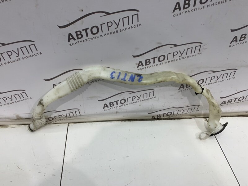 Горловина бачка стеклоомывателя BMW 5er 530D F10 Ф10 61 66 7 203 270