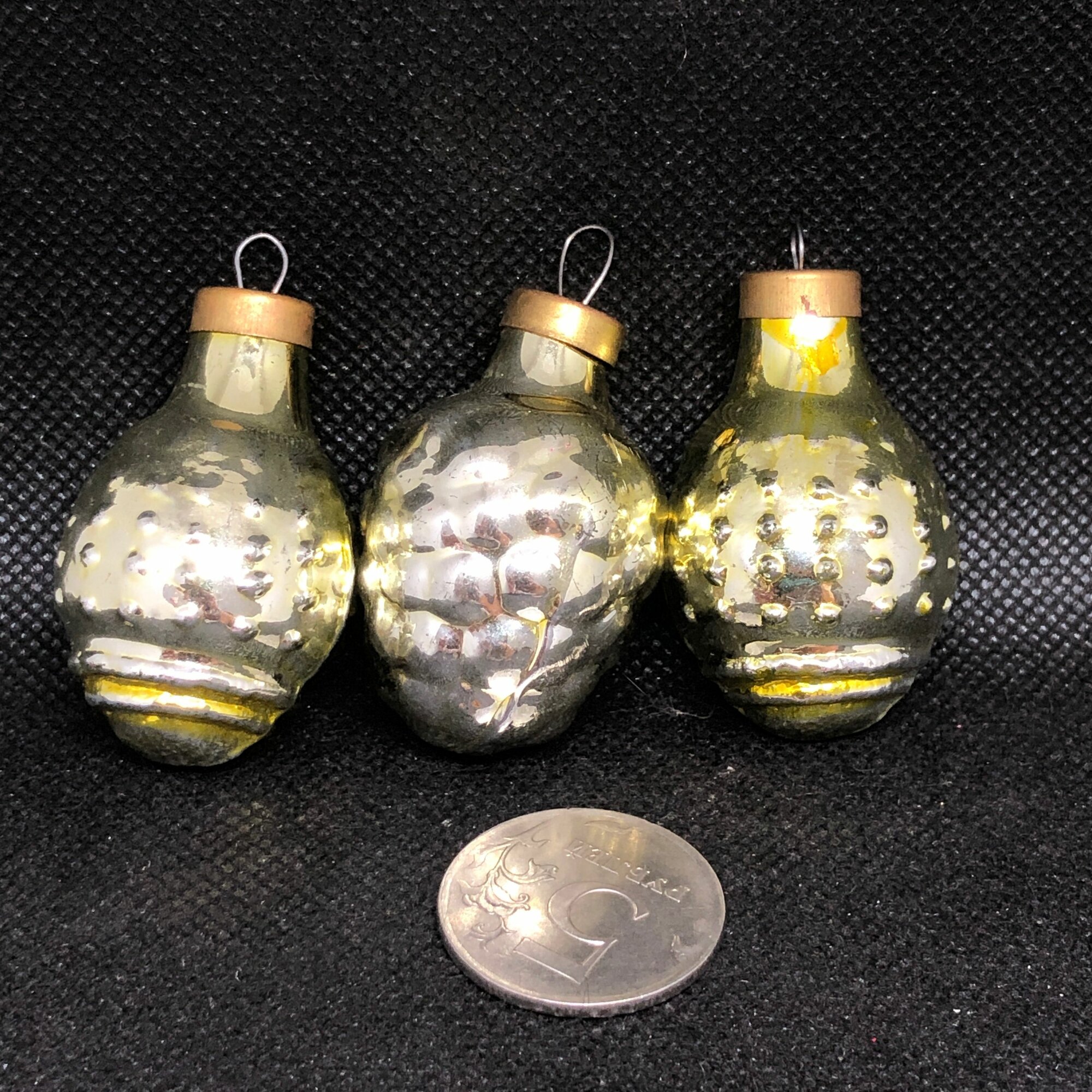 Елочная игрушка СССР набор шишка шишки 3 шт мини стекло # 27