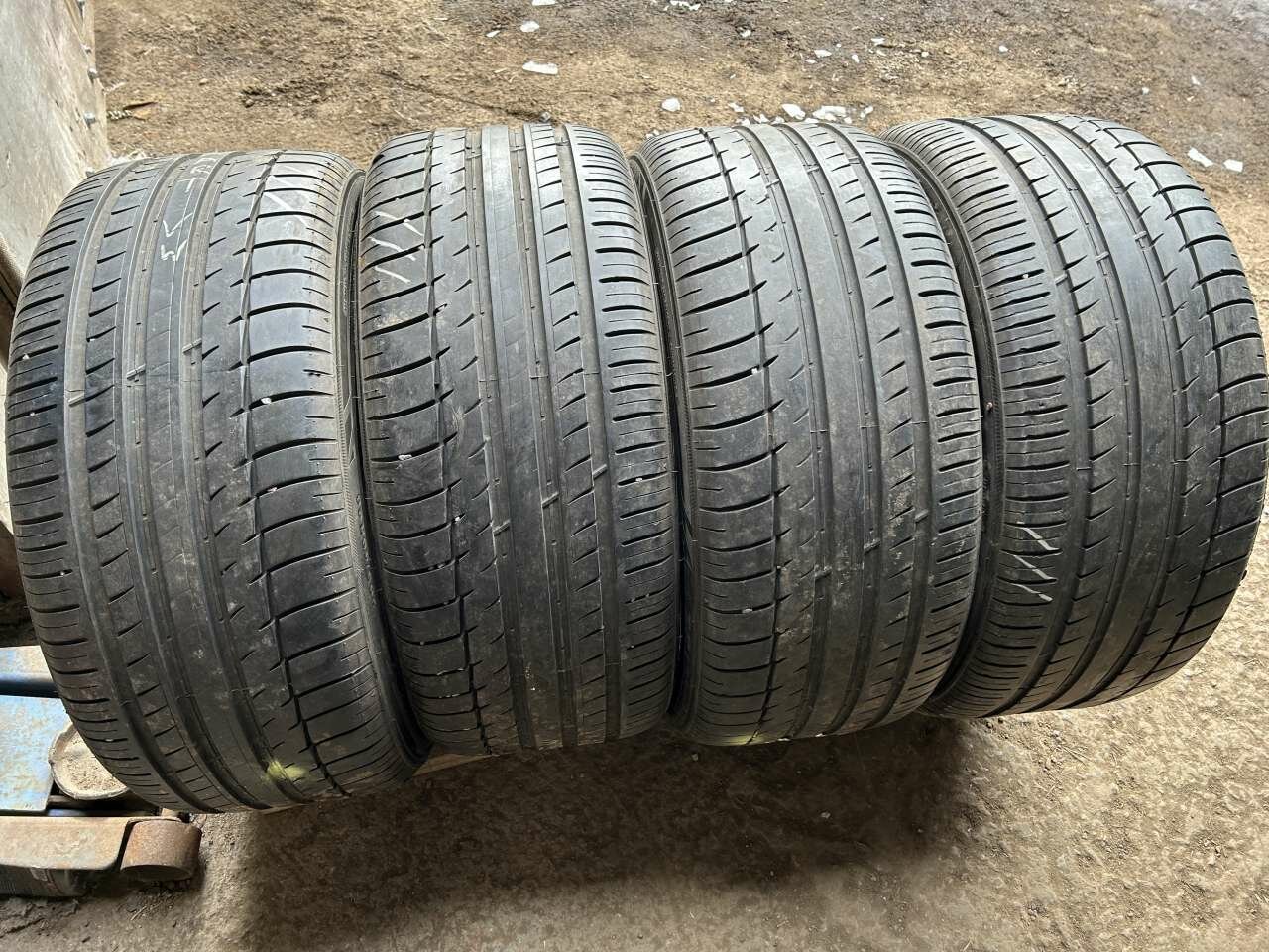 265/40 R20 104W Triangle Sportex TSH11 остаток:6 мм год:2017 арт:126e3cb6