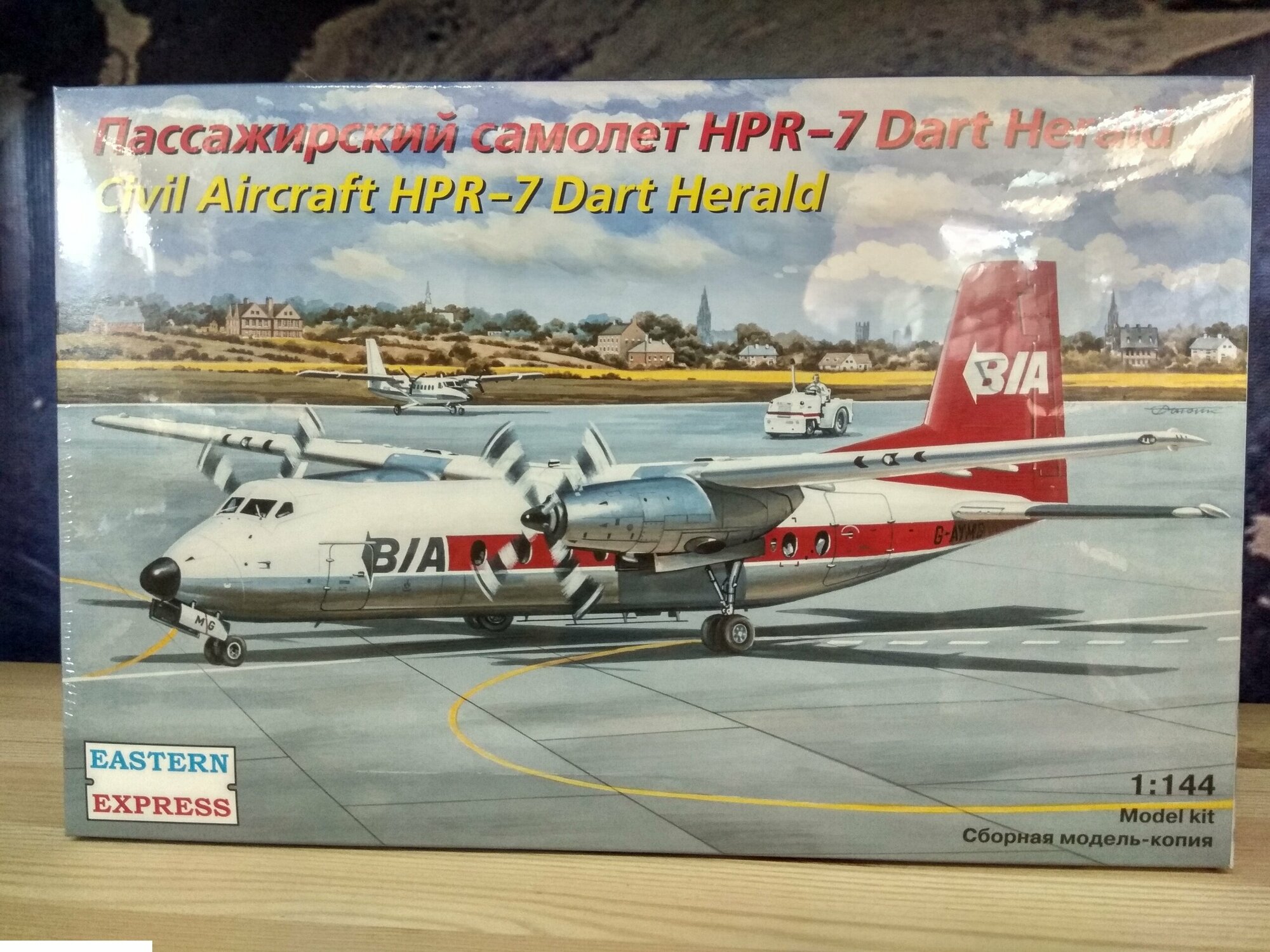 ЕЕ144125 Пас. самолет Dart Herald BIA