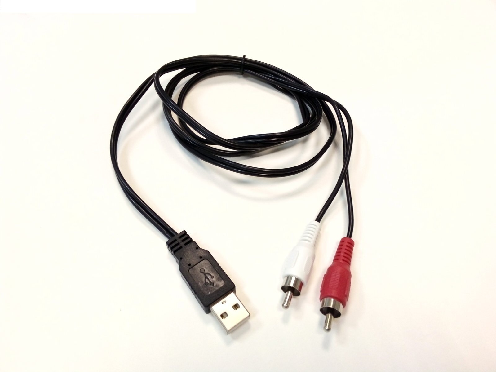 USB2.0 штекер на штекер 2RCA кабель специальный