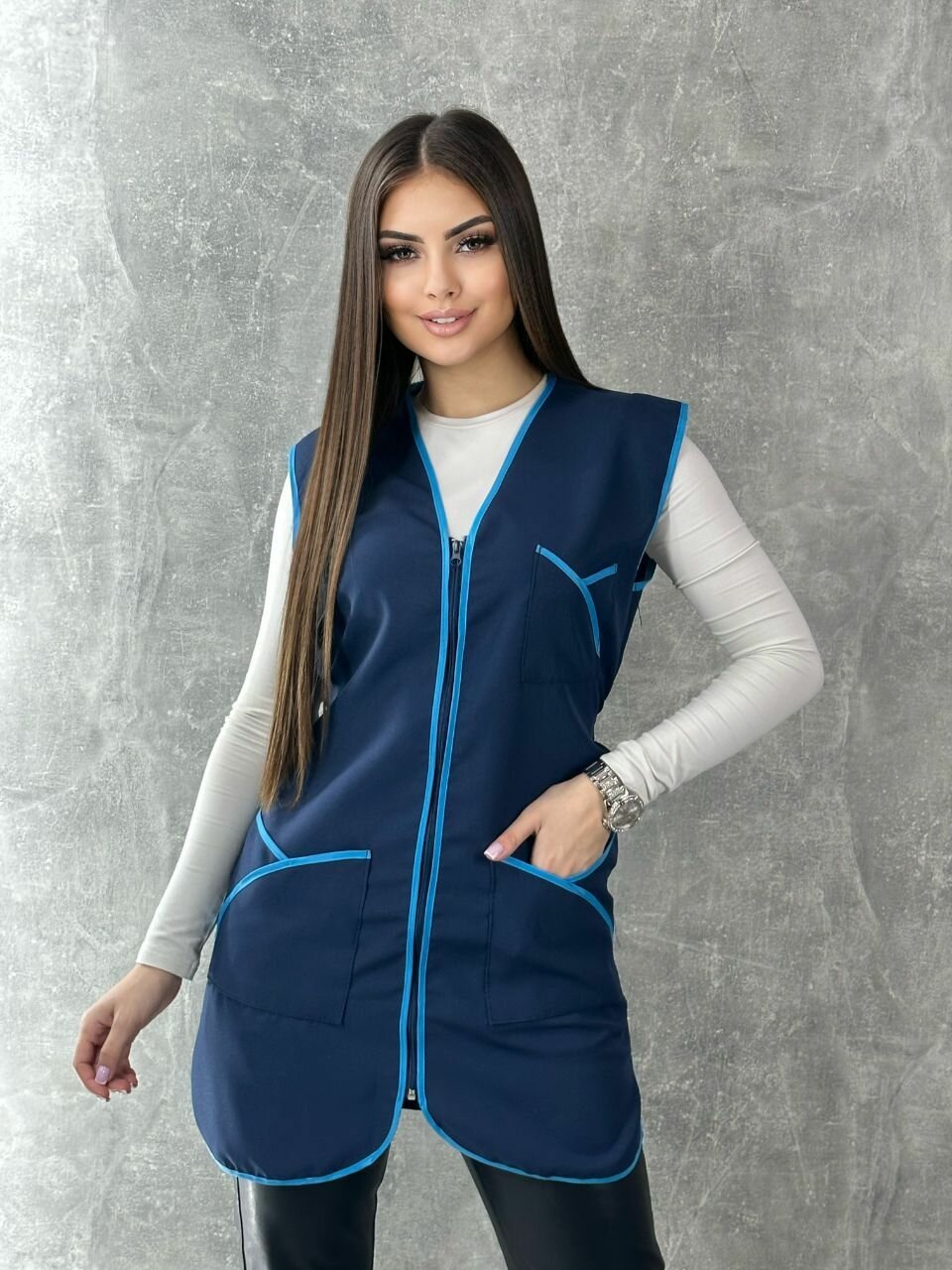 Халат рабочий женский Адель без рукавов. Сарафан фартук универсальный подходит для продавцов, уборщиц, поваров, флористов и парикмахеров