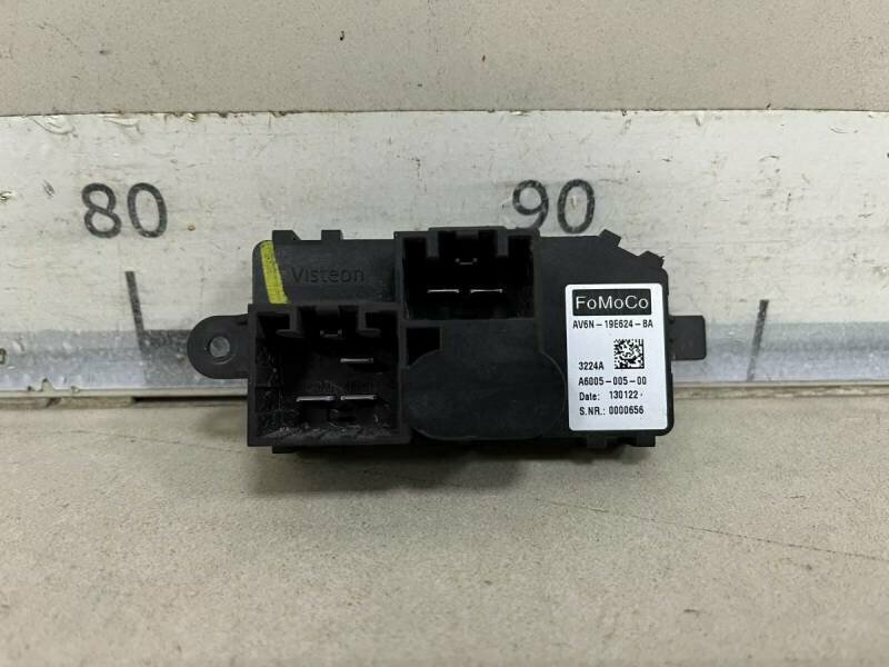 Резистор отопителя Ford Focus 3 2011 кат.номер: 1736548 1888653 AV6N19E624BA