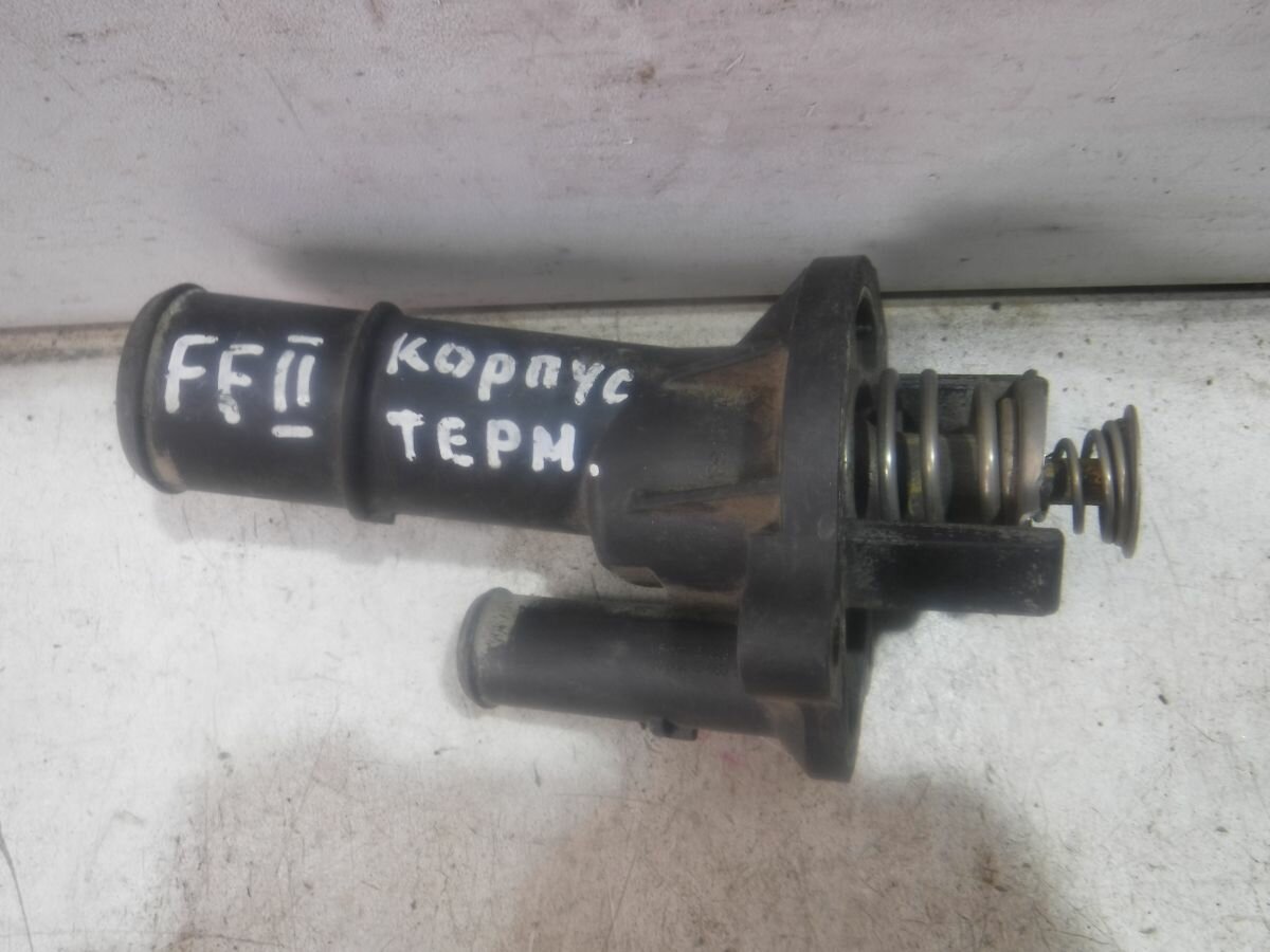 Корпус термостата Ford Focus II (2005—2008) 2S4Q9K478AD