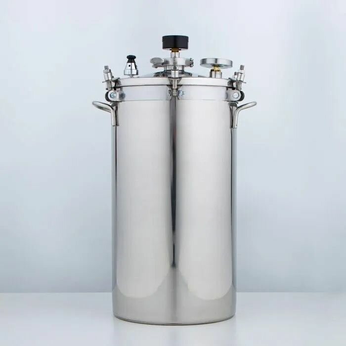 Автоклав-стерилизатор Консерватор Макси