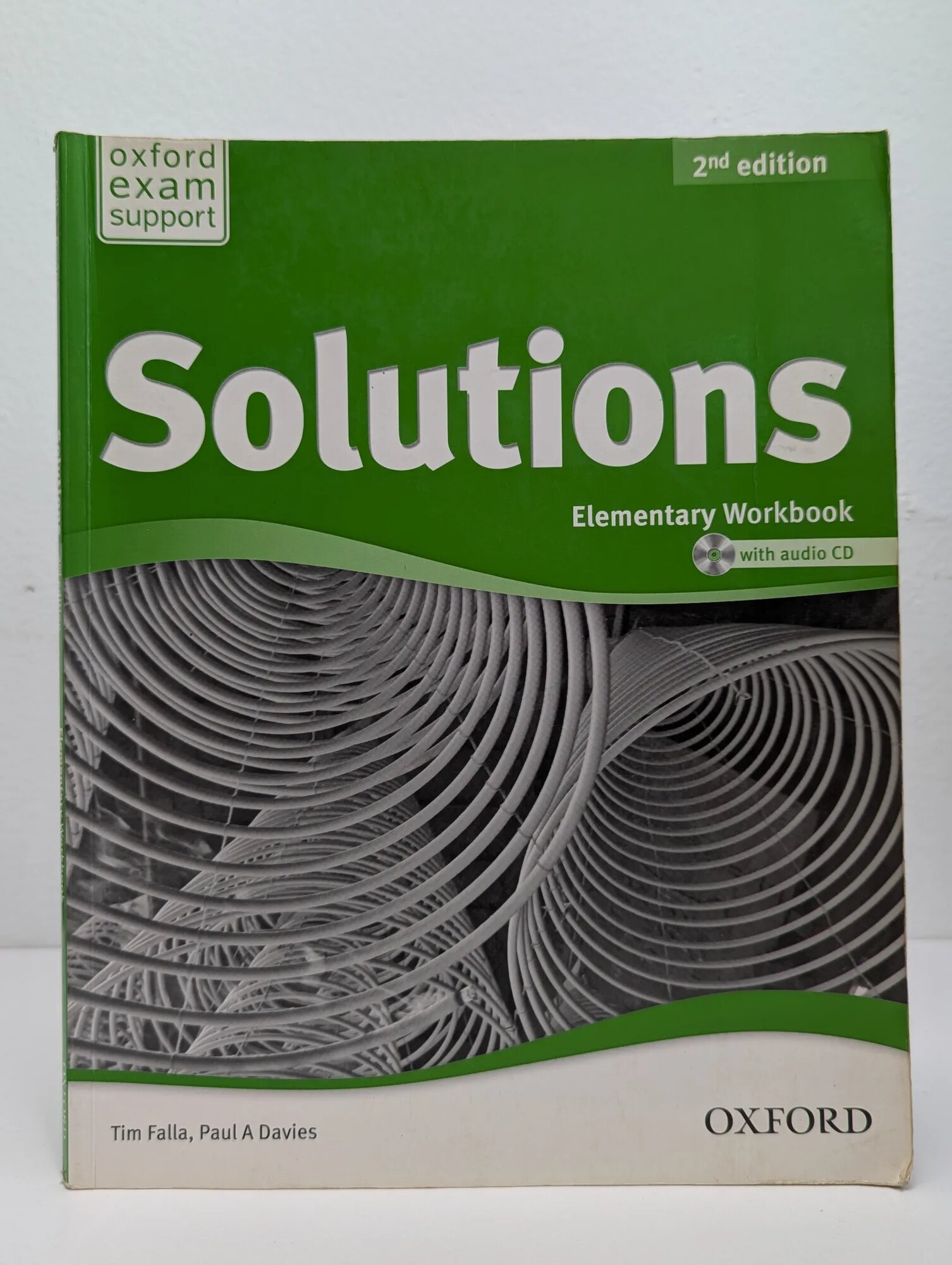 Solutions. Elementary Teacher's Book. With CD-ROM 2012