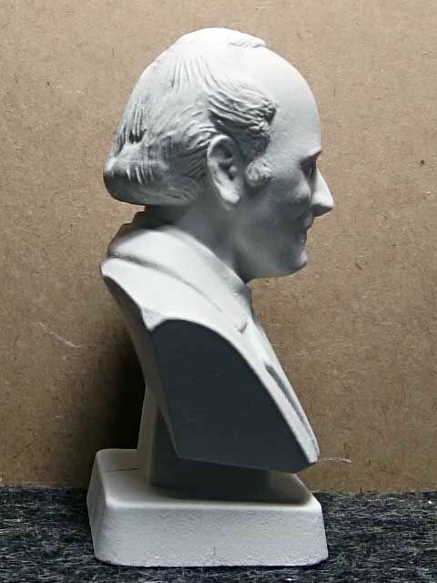 Бюст Бродского в костюме 60мм. Детализация BB173 Белый. Монолитный тяжёлый на цоколе