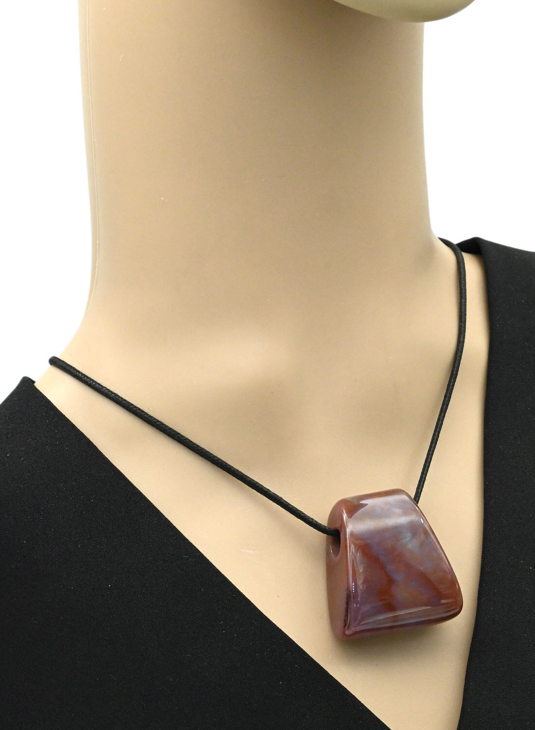 Подвеска, яшма