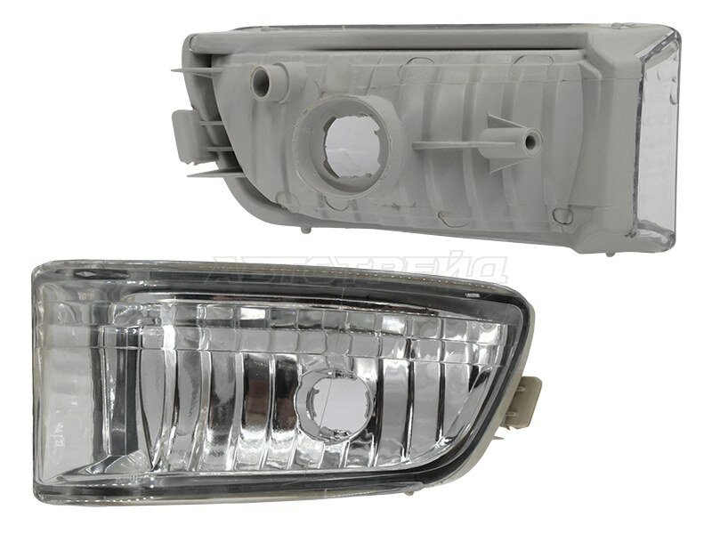 Фара противотуманная TOYOTA MARK II 00-04 LH