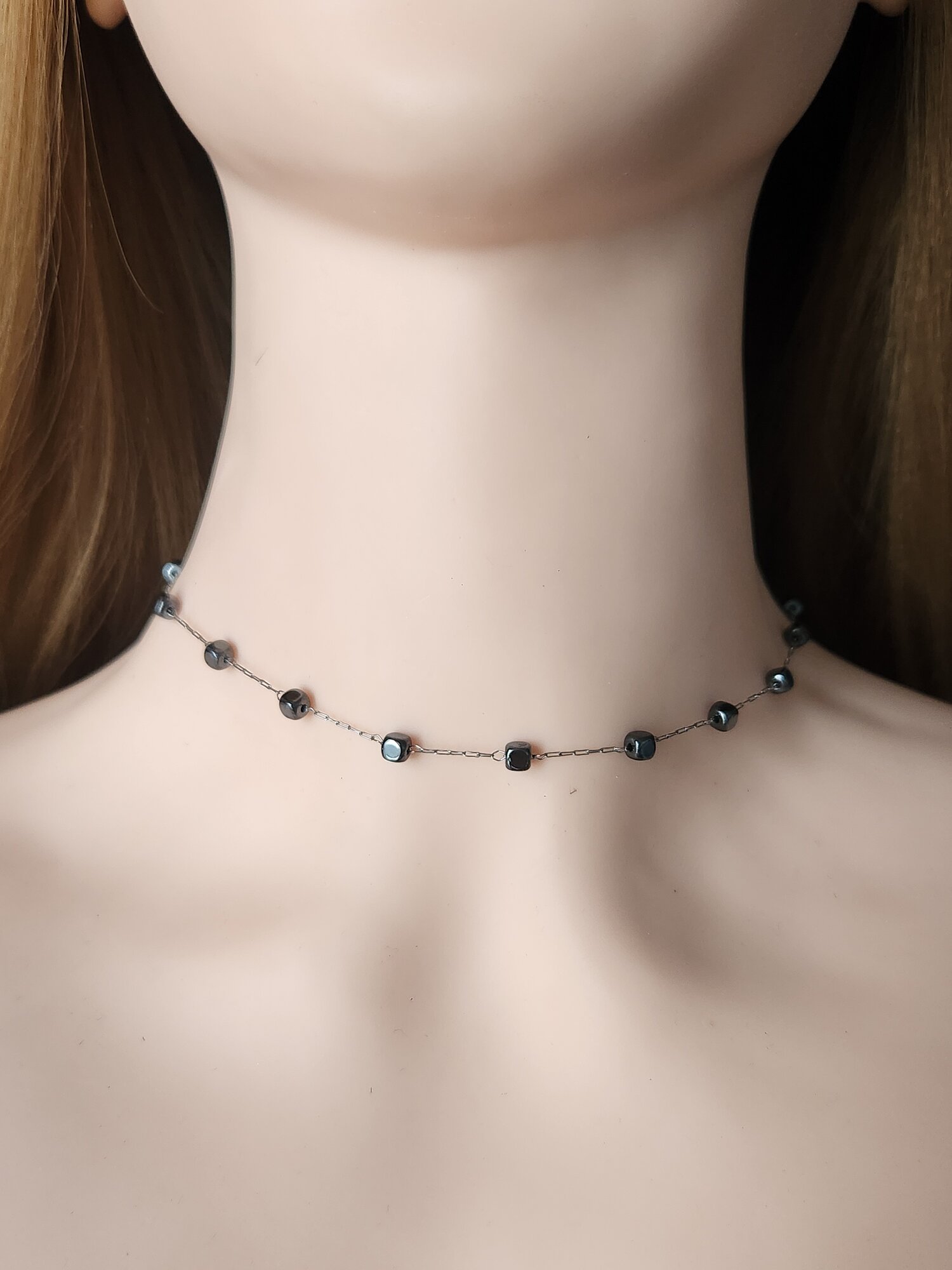 Чокер, гематит