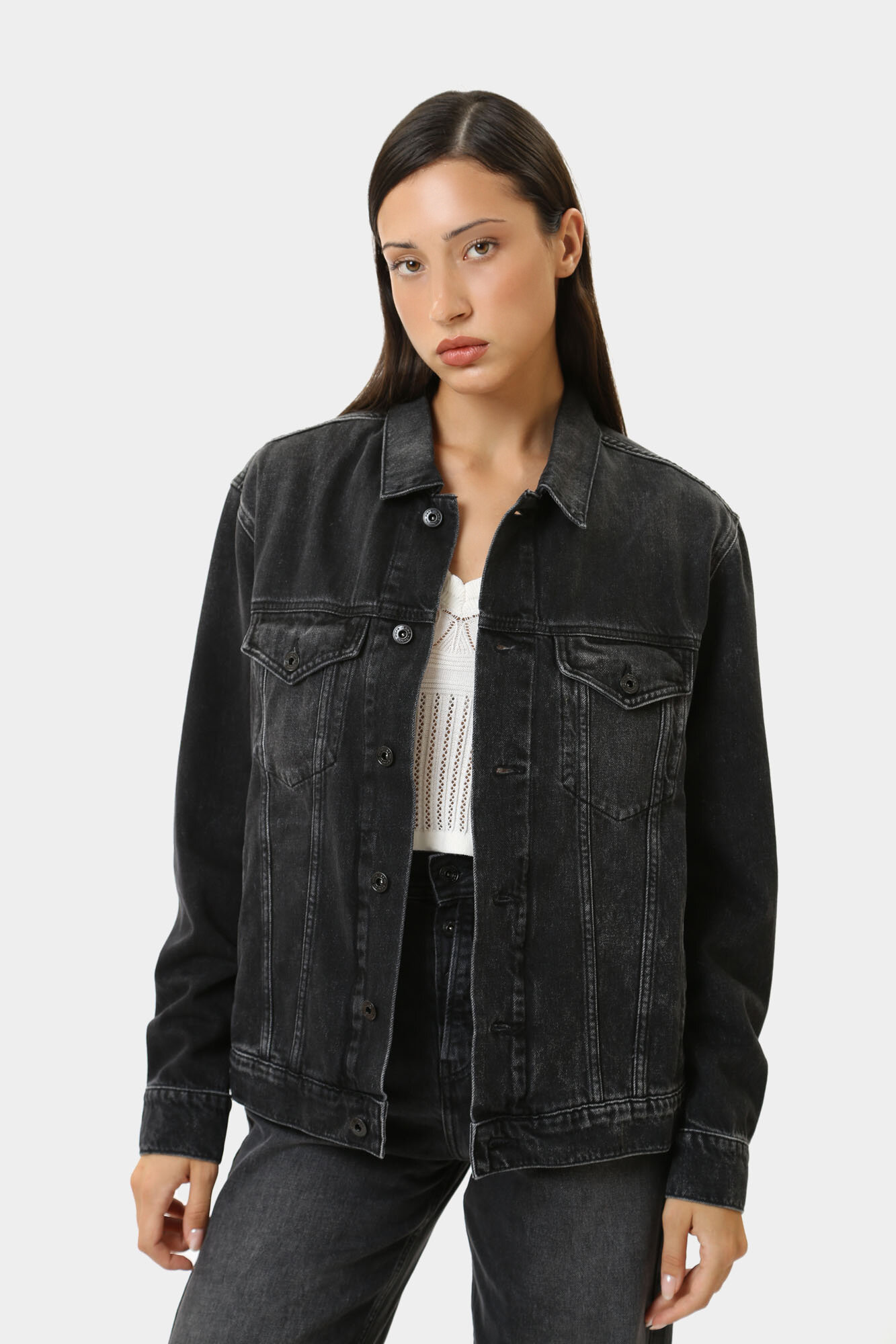 Куртка джинсовая