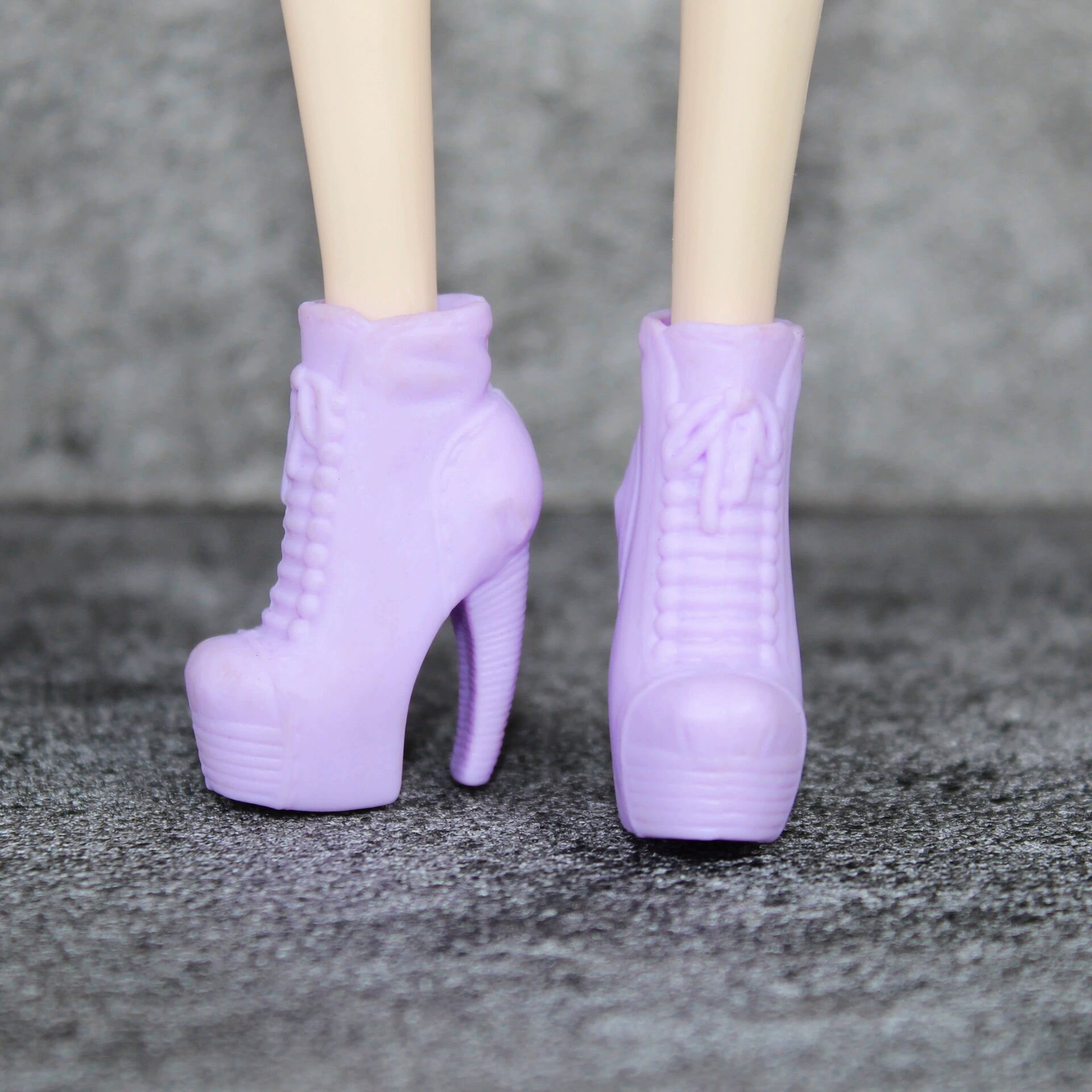 Обувь для кукол