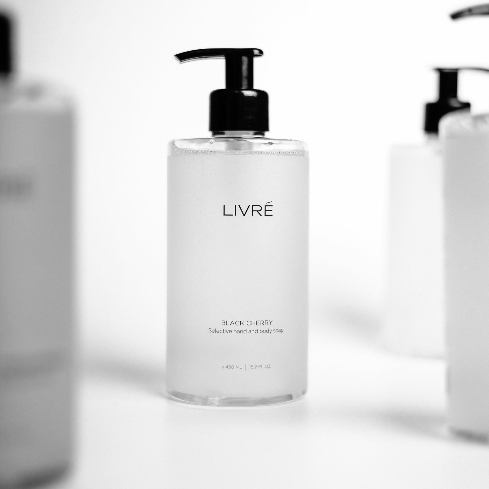 Жидкое мыло для рук парфюмированное Black Cherry, 450 мл