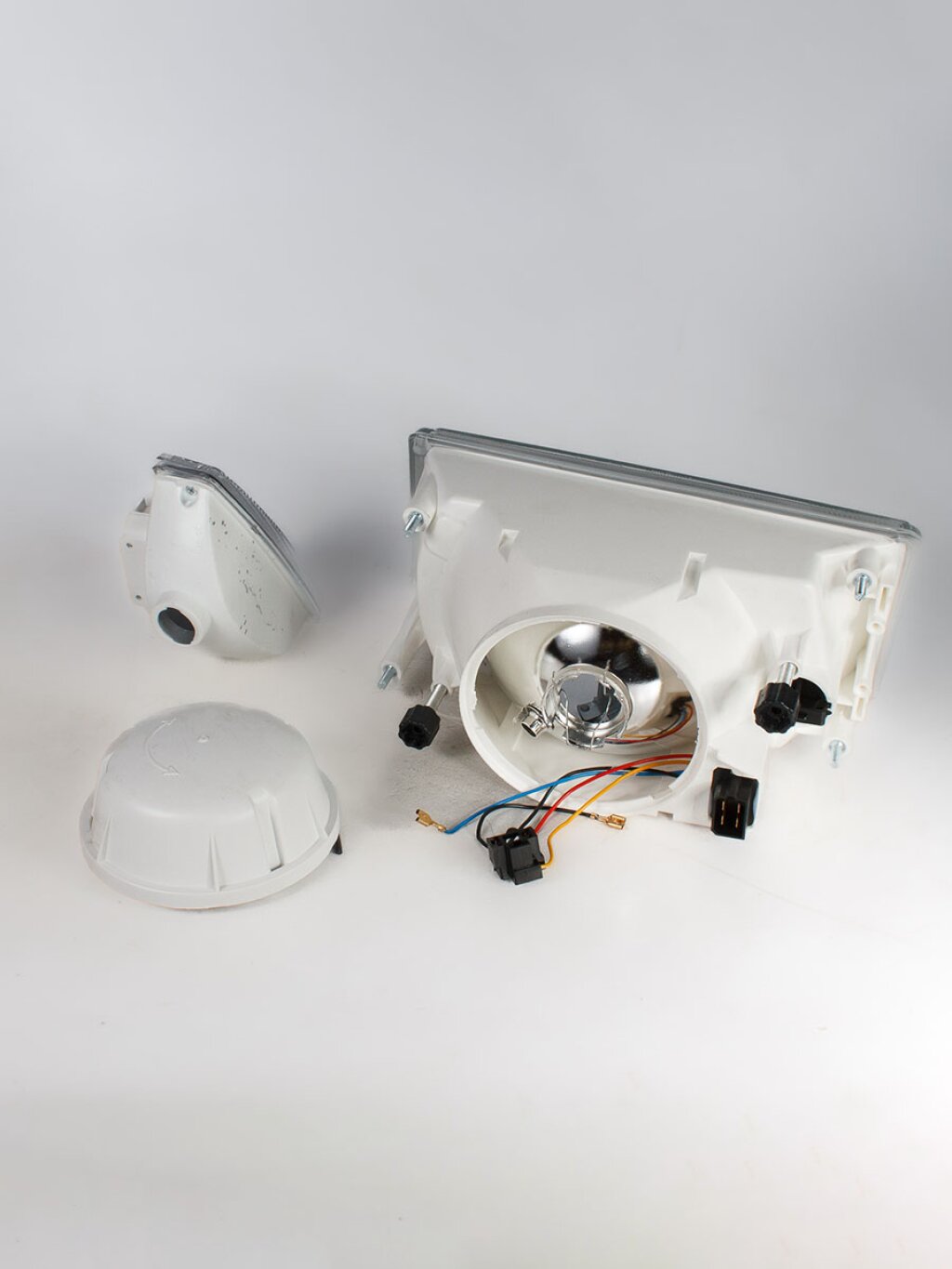 Фара для а/м ВАЗ 2108 (правая) (бел. указат.) "СЕВиЕМ "