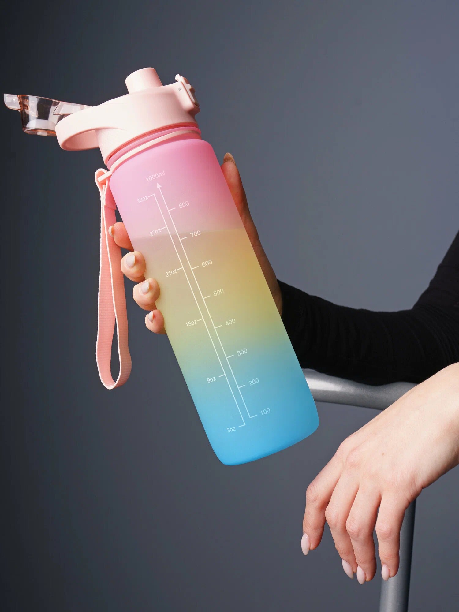 Шейкер спортивный 1000 мл, бутылка для питья воды 1 литр, градиент голубой