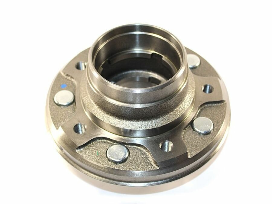 SAT ST-43502-69087 Ступица перед TOYOTA LAND CRUISER 105/##7# 99-