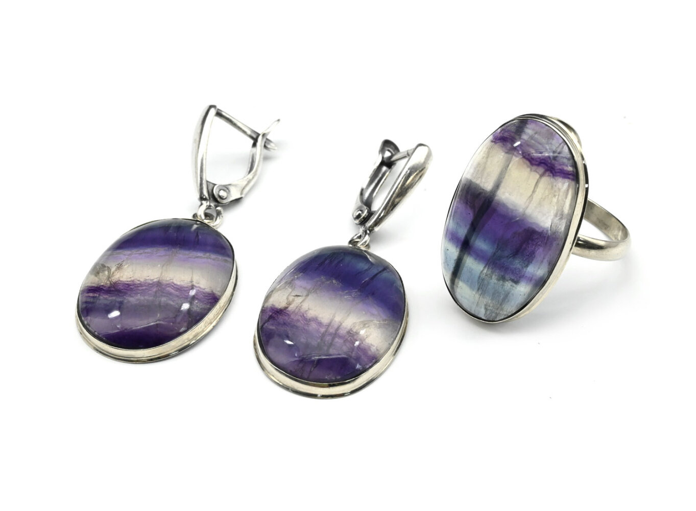 Комплект бижутерии: серьги, кольцо, флюорит