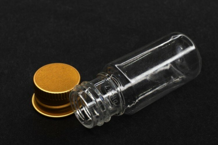 Баночка для хранения бисера, бусин и страз, 22х54мм, объём 10 мл, цвет прозрачный/золото, пластик/алюминий, 1005-103, 1 шт