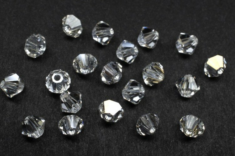 Бусины биконусы хрустальные 4мм, цвет CRYSTAL ARGENT FLARE, 746-051, 20шт