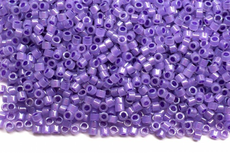 Бисер японский MIYUKI Delica цилиндр 11/0 DB-1753 радужный опал/фиолетовый, сверкающий/окрашенный изнутри, 5 грамм