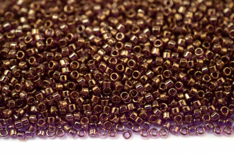 Бисер японский TOHO Treasure цилиндрический 11/0 #0203 светлый аметист, золотое сияние, 5 грамм