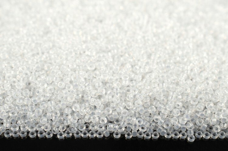 Бисер японский MIYUKI круглый 15/0 #0550 опал белый, 10 грамм