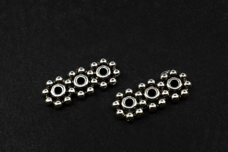 Разделитель для бижутерии на 3 нити 15х6х1,5мм, отверстие 1мм, цвет античное серебро, сплав металлов, 24-136, 4шт