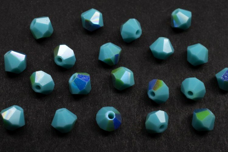 Бусины биконусы хрустальные 4мм, цвет TURQUOISE AB, 746-097, 20шт