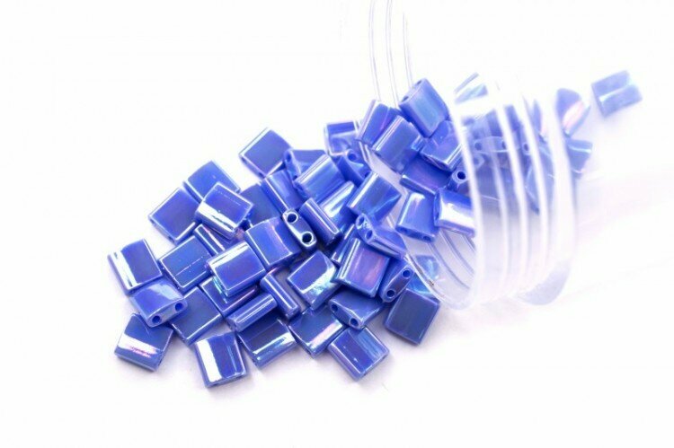 Бисер японский MIYUKI TILA #0483 светлый сапфир, непрозрачный радужный, 5 грамм