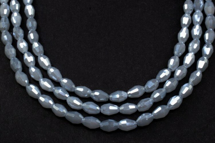 Бусина стеклянная граненая овальная 6х4мм, цвет серый, гальваническое покрытие, 547-004, 1 нить (около 36см, около 60шт)