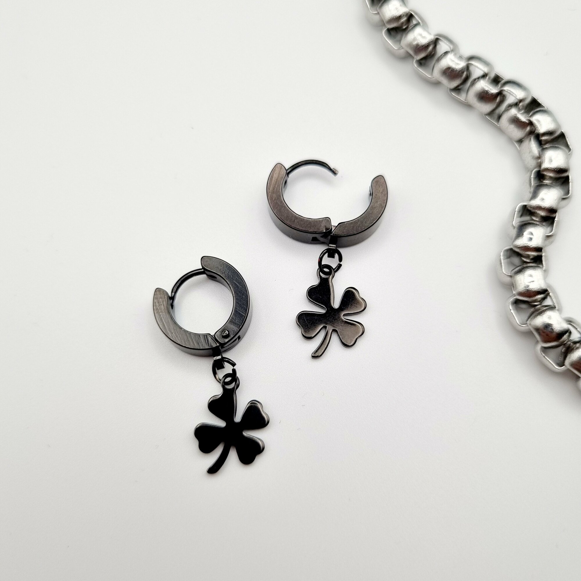 Серьги конго