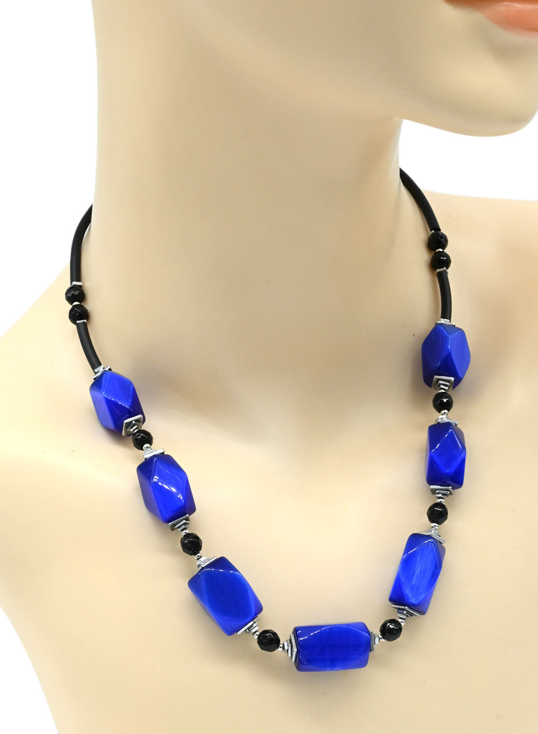 Колье, кошачий глаз