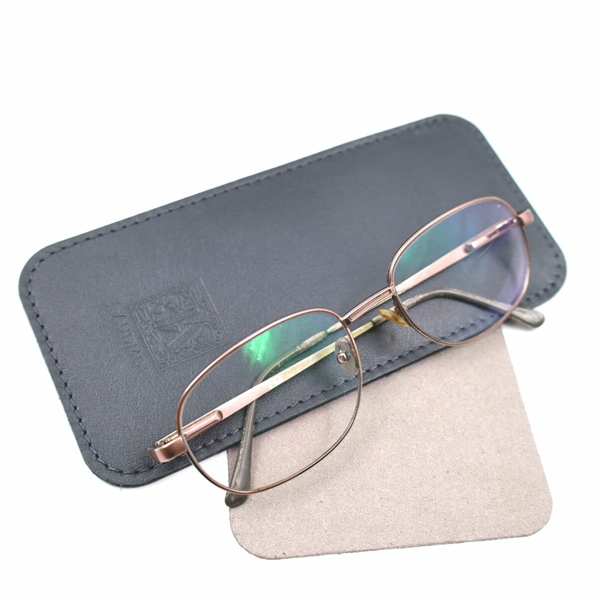 Кожаный очечник, чехол для очков в машину или в сумку, размер 170 х 80 мм . Soho S Grey, J. Audmorr, графит, натуральная кожа, мужской, женский