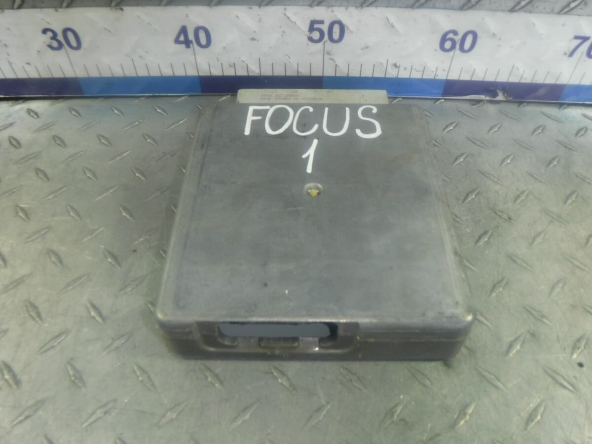 Блок управления двигателем Ford Focus I (1998—2004) 1776299