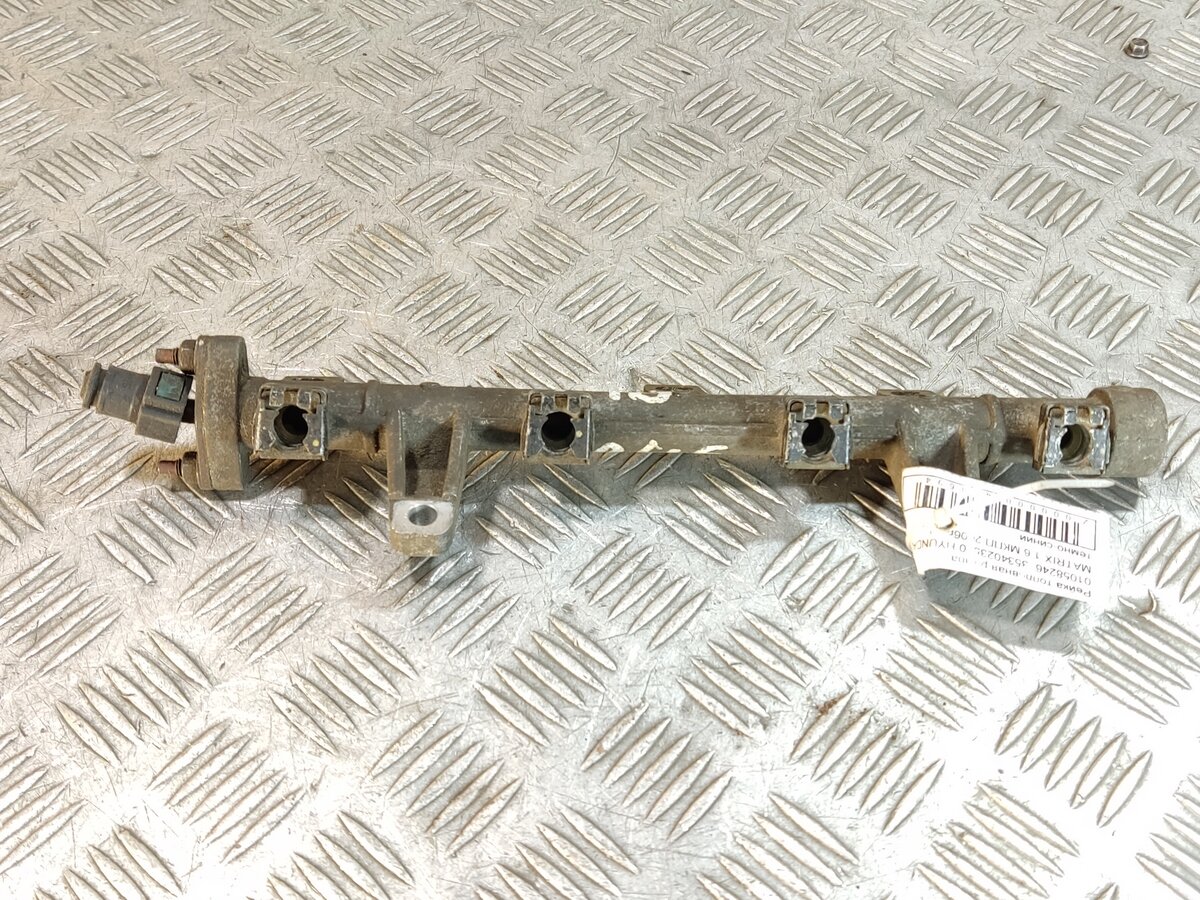 Рейка топливная рампа HYUNDAI MATRIX 2001-2010 3534023510