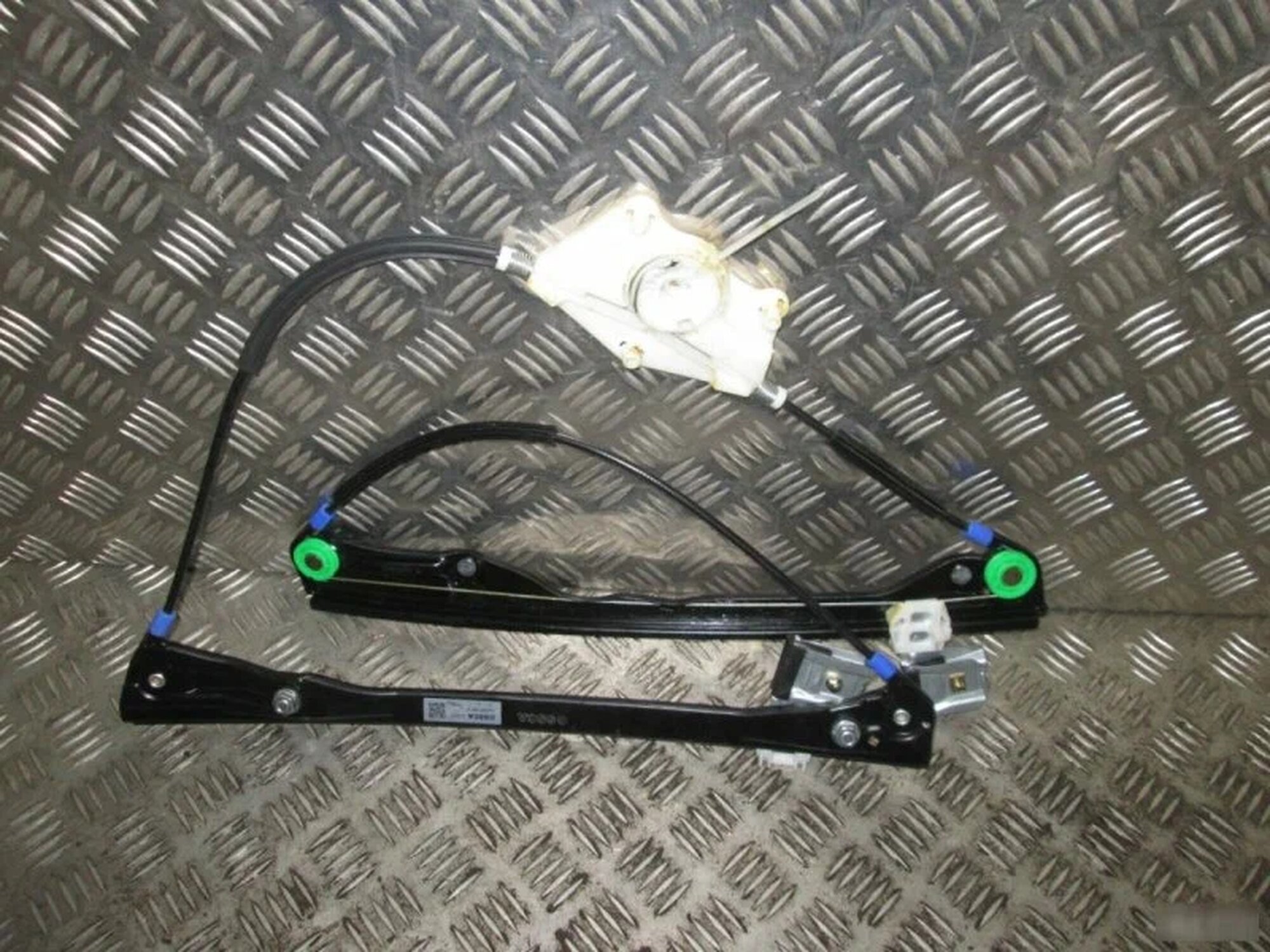 Стеклоподъемник Ossca 04087, для Volkswagen Golf 4, передний, левый