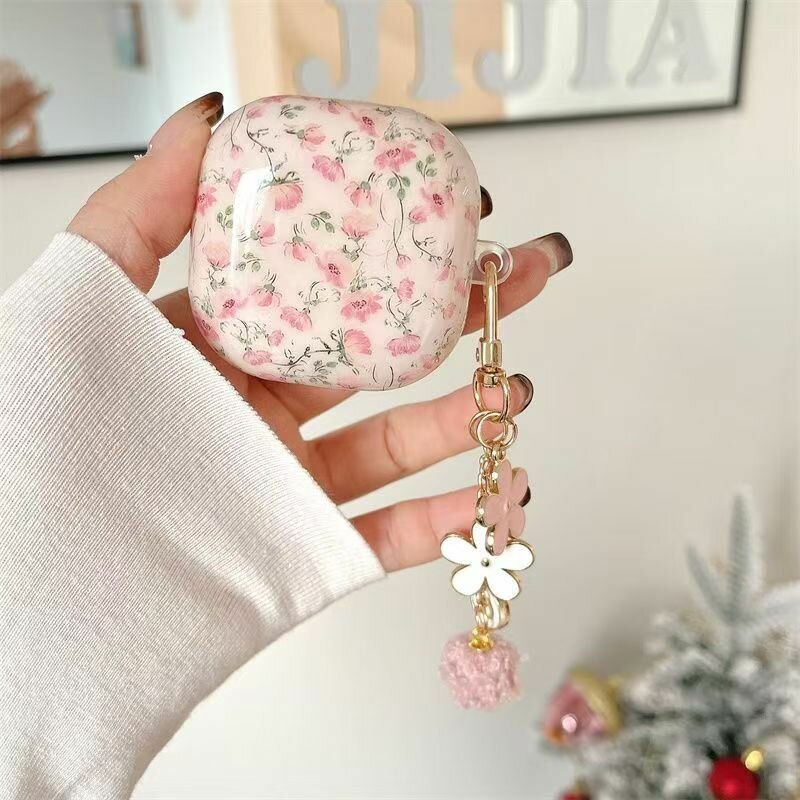 Чехол для Samsung Galaxy Buds 2, Live, Pro, 2 Pro, FE, Core (наушников), дополненный аксессуаром с цветами