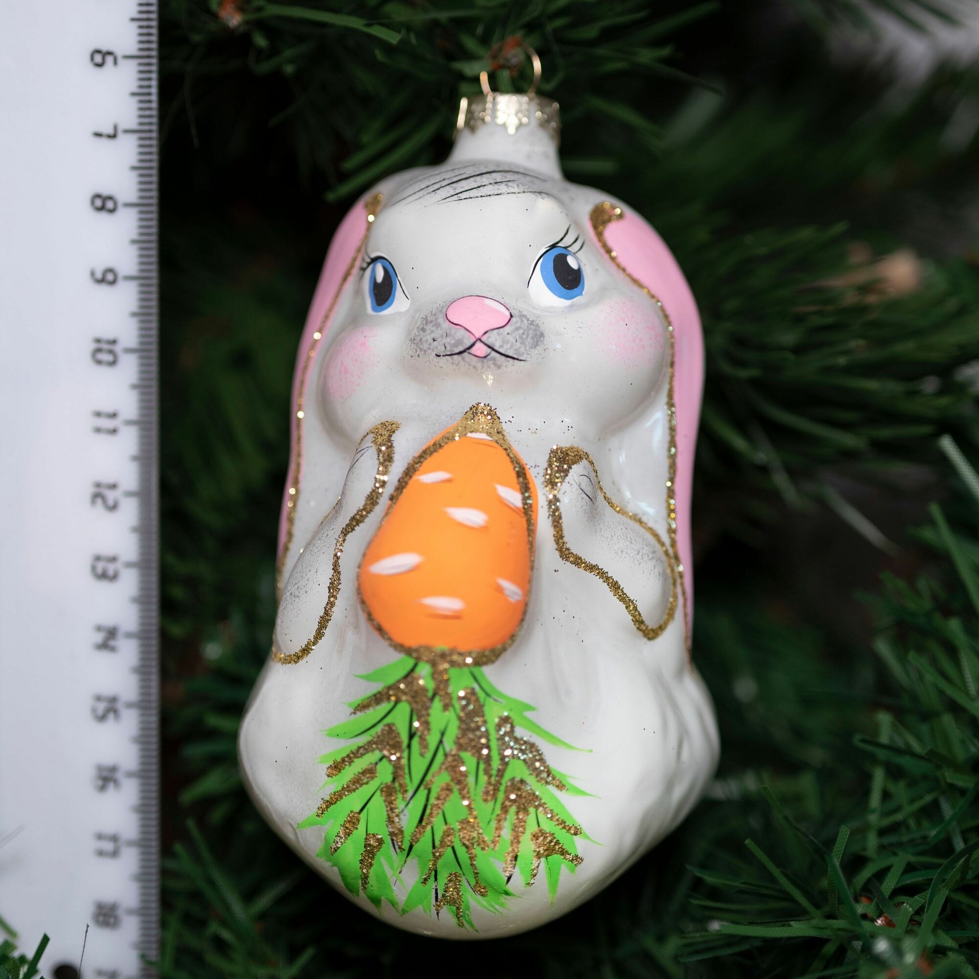 Игрушка на елку Кролик, белый