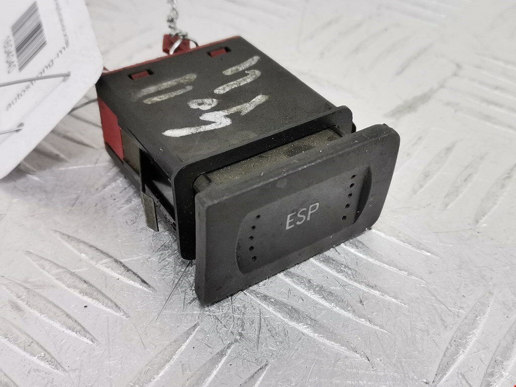 Кнопка антипробуксовочной системы Volkswagen Golf 4 1J0927134A арт. 1604040