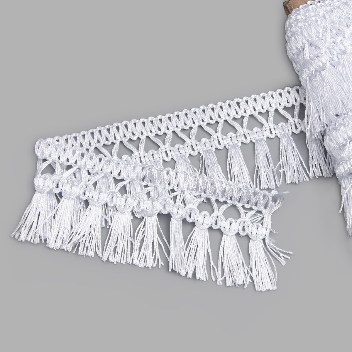 Бахрома для штор с кисточками, 5 см*25 м, для текстиля и шитья, белая, Айрис