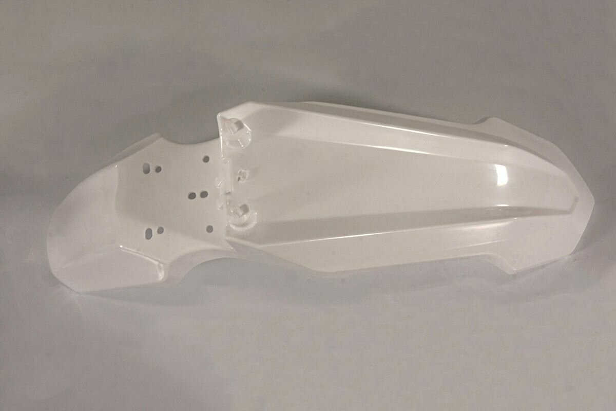 Крыло переднее, белый BSE EX PH 125