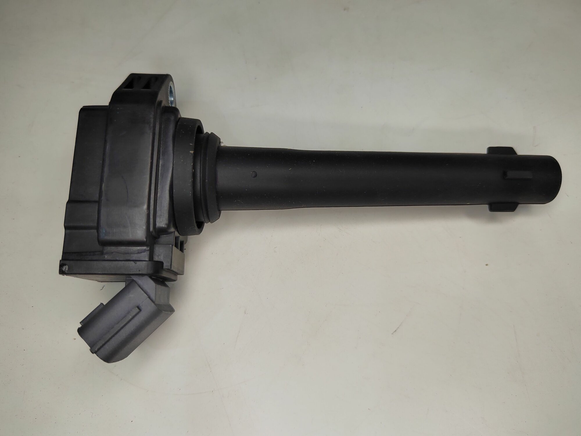 Катушка зажигания JAC J7 [1.6 16V CVT лифтбэк Turbo] 1026090GH500