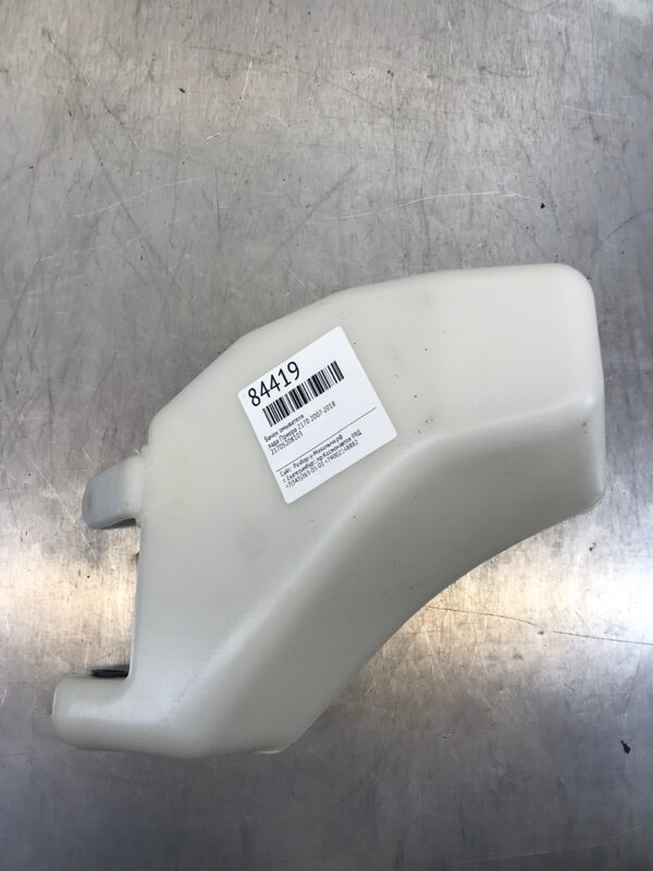 Бачок омывателя лада Приора 2170 2007-2018 21705208103